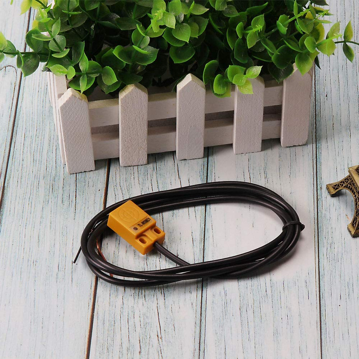 Comimark 3Pcs TL-W5MC1 5mm 3 Wire Inductive Proximity Sensor Detection Switch NPN DC 6-36V