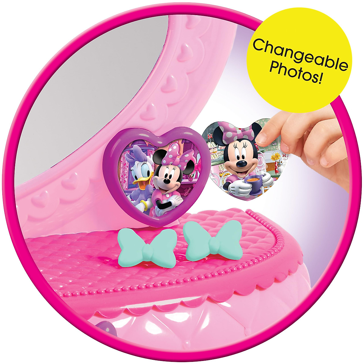 Disney Junior Minnie Mouse Bow-Tique Bowdazzling Vanity and Accessories with Lights and Sounds, Pretend Play