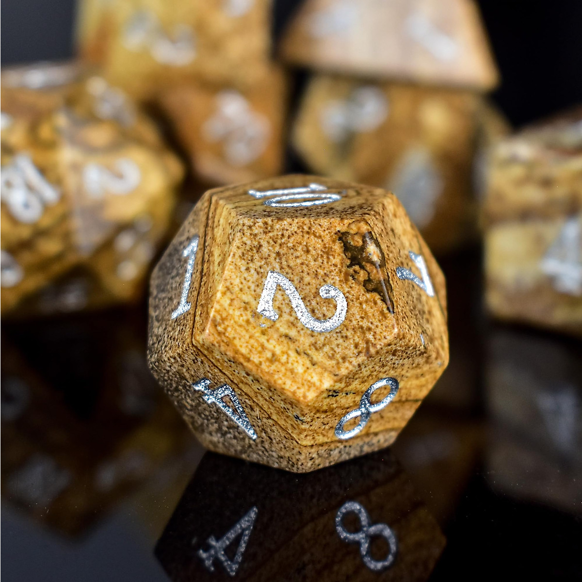 Luxdemon Picture Gemstone DND Dice Set,7PCS Real Gem Dice for Dungeons and Dragons,Polyhedral Dice Set with Gift,MTG Game Dice