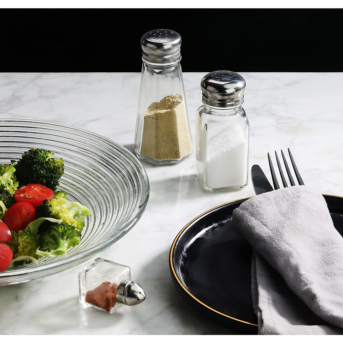 New Star Foodservice 22285 Paneled Salt and Pepper Shaker Mushroom Top, 1-Ounce, Set of 24