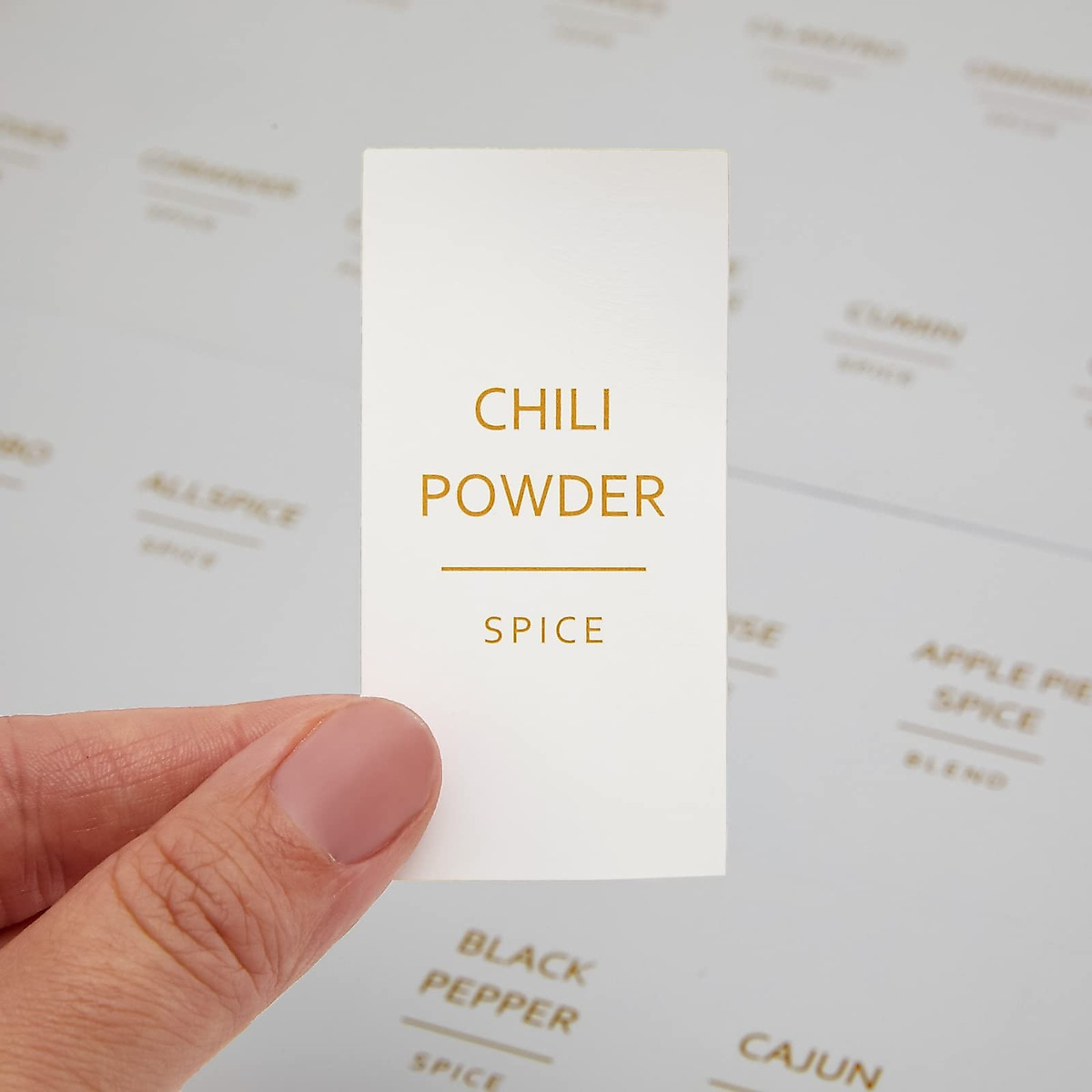 140 Pieces Gold Spice Jar Labels, Minimalist Preprinted All Caps Text on White Stickers for Seasonings, Herbs, Kitchen Organization (Water Resistant)