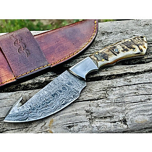 Bandle Custom Handmade Hunting Knife Camp Knife Damascus Steel Gut Hook Skinning Knife EDC 9'' Overall Ram Horn Handle with Custom Sheathe10