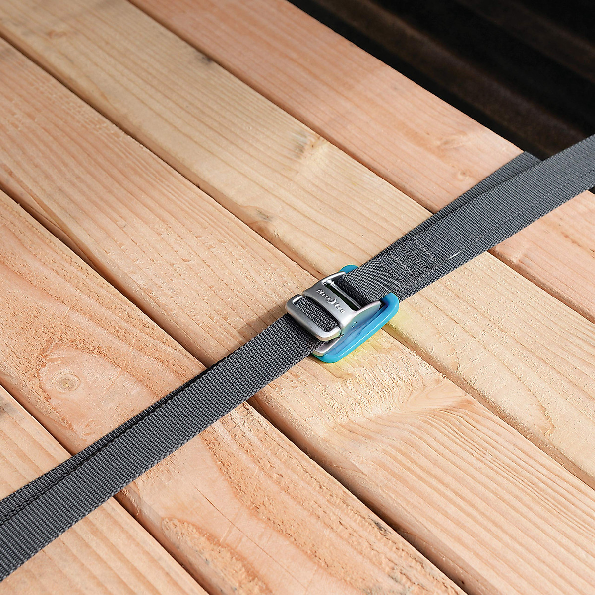 Nite Ize CamJam Tie Down Strap - Tie Down Ratchet Straps - Straps for Trucks & Cars - Tie Downs for Luggage & Gear - 6 ft Strap, Blue (Pack of 2)