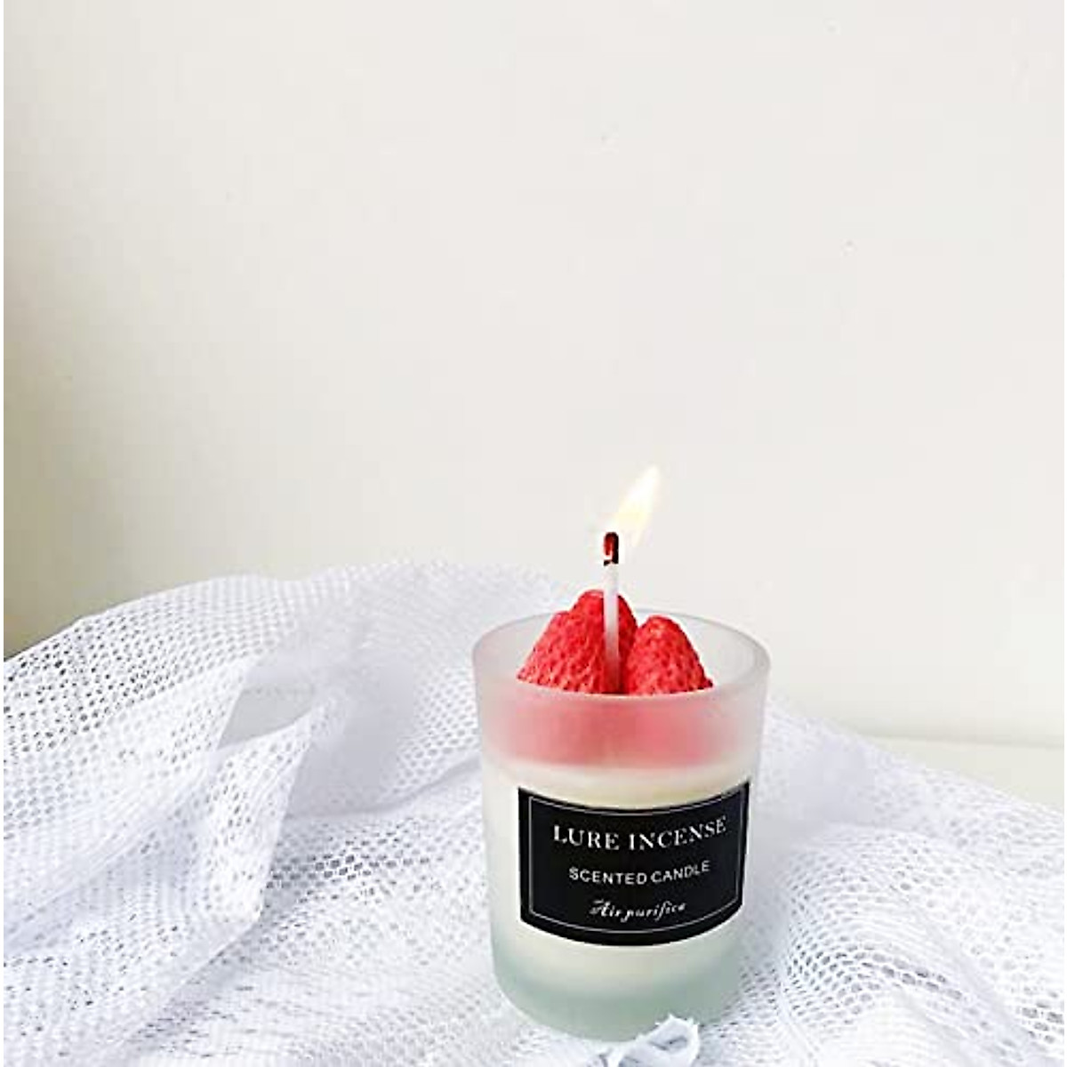 Scented Candle Strawberry Shape,120G Aroma Decorative Candle Gift in Glass Jar 12 Hours,Handmade Soy Wax Candle for Table Photo Prop Birthday,Prefect for Meditation Stress Relief Mood Boosting Bath