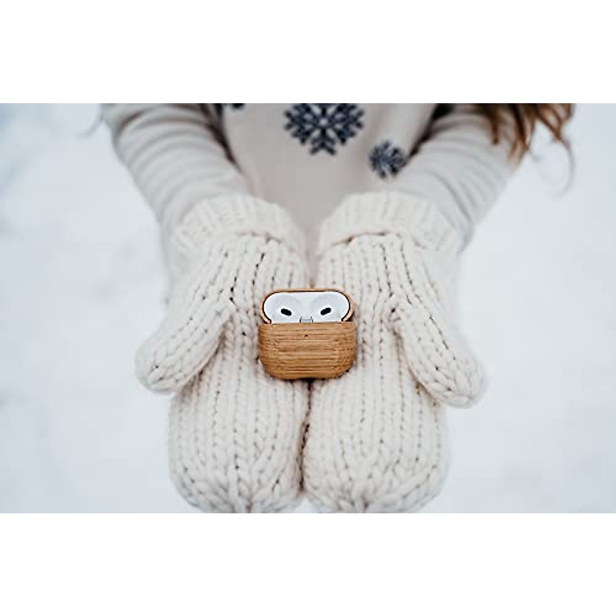 OAKYWOOD Oak Headphones Protective Case Compatible with AirPods 3 Handmade from Real Wood and Coated with Natural Oils Fall Protection Compatible with Qi/Magsafe Chargers