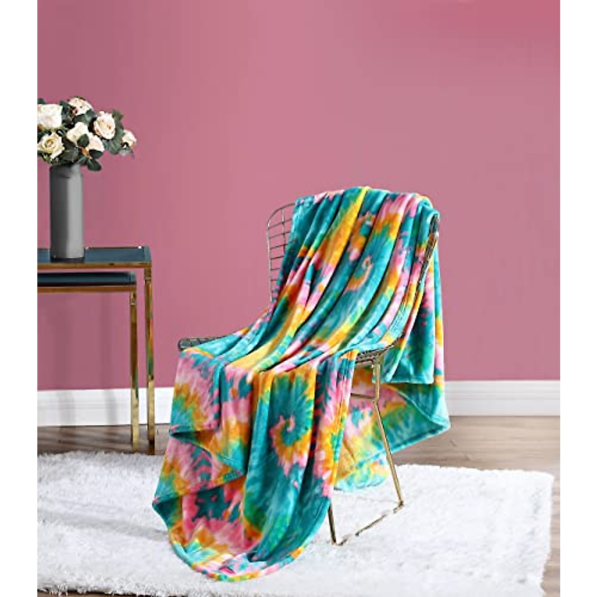 Betsey Johnson | Fleece Collection | Blanket - Ultra Soft & Cozy Plush Fleece, Lightweight & Warm, Perfect for Bed or Couch, King, Tie Dye Love