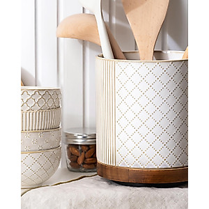 getstar 360° Rotating Kitchen Utensil Holder, Large Ceramic Cooking Utensil Holder for Kitchen Counter with Rotatable and Detachable Wooden Base