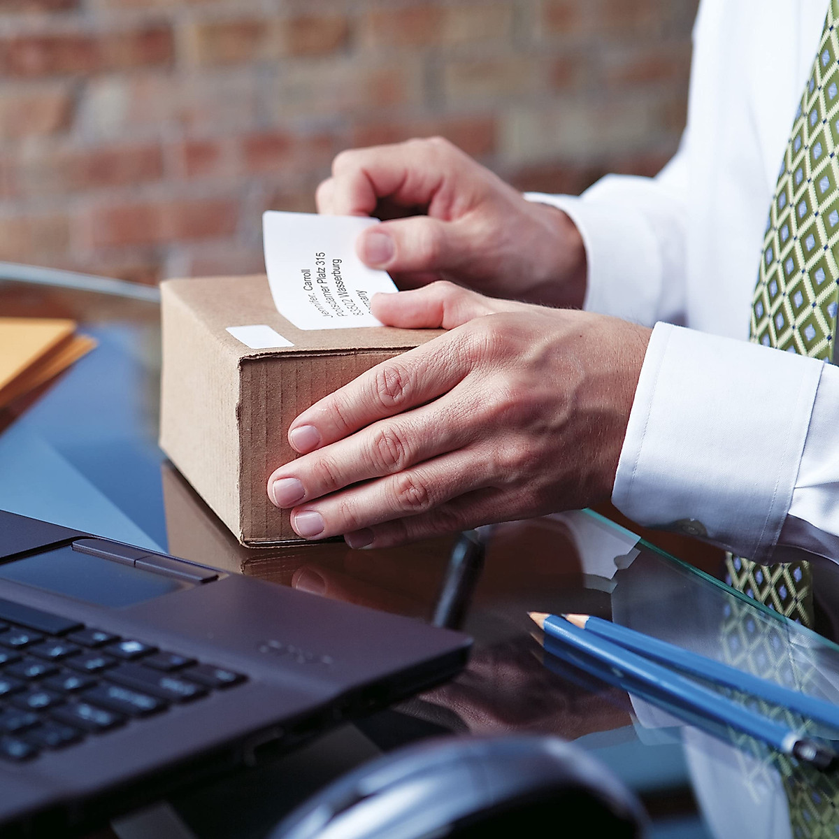 DYMO LW Standard Shipping Labels for LabelWriter Label Printers, White, 2-1/8'' x 4'', 1 roll of 220 (30323)