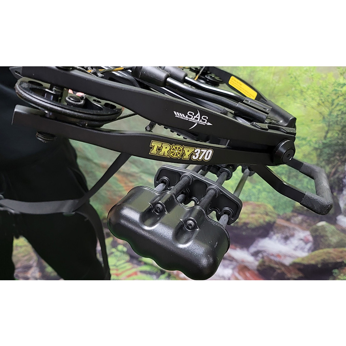 Southland Archery Supply Hunting Crossbow Light Weight Steel Body 4-Arrow Quick Release Quiver - Black