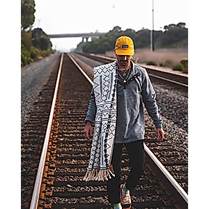 Organic Blanket Home Throw - Turkish Throw Light Weight Beach Blanket, Camping Blanket Picnic Blanket - 100 Cotton GOTS Blanket – Geometric (Black and Grey)