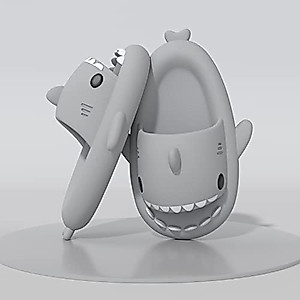 ChayChax Boys Girls Cloud Shark Slides Novelty Sandals Toddlers Cute Non-Slip Beach Pool Shower Slippers with Comfy Cushioned Thick Sole，Light Grey，5-6 Big Kid