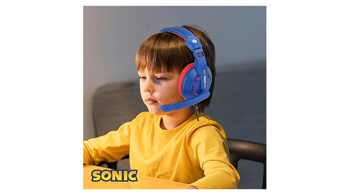 Sonic the Hedgehog Gaming Set with LED Keyboard & Headset