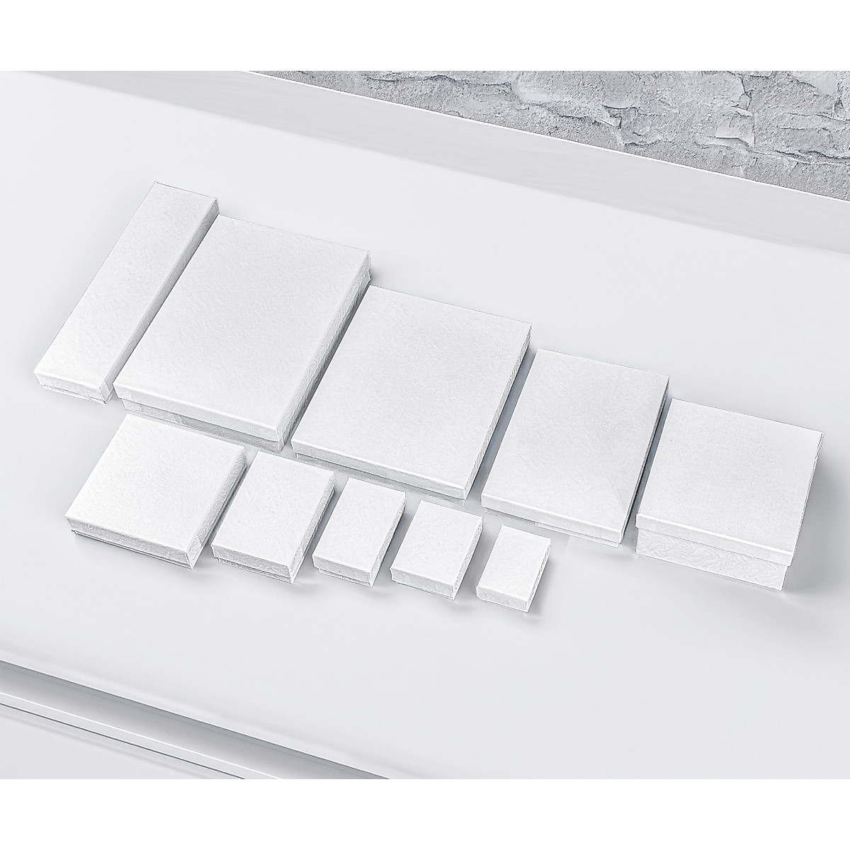 TheDisplayGuys - 25-Pack #53 Cotton Filled Cardboard Paper Jewelry Boxes Gift Case - White Swirl (5.4" x 3.9" x 1.0") - for Shipping or Storage