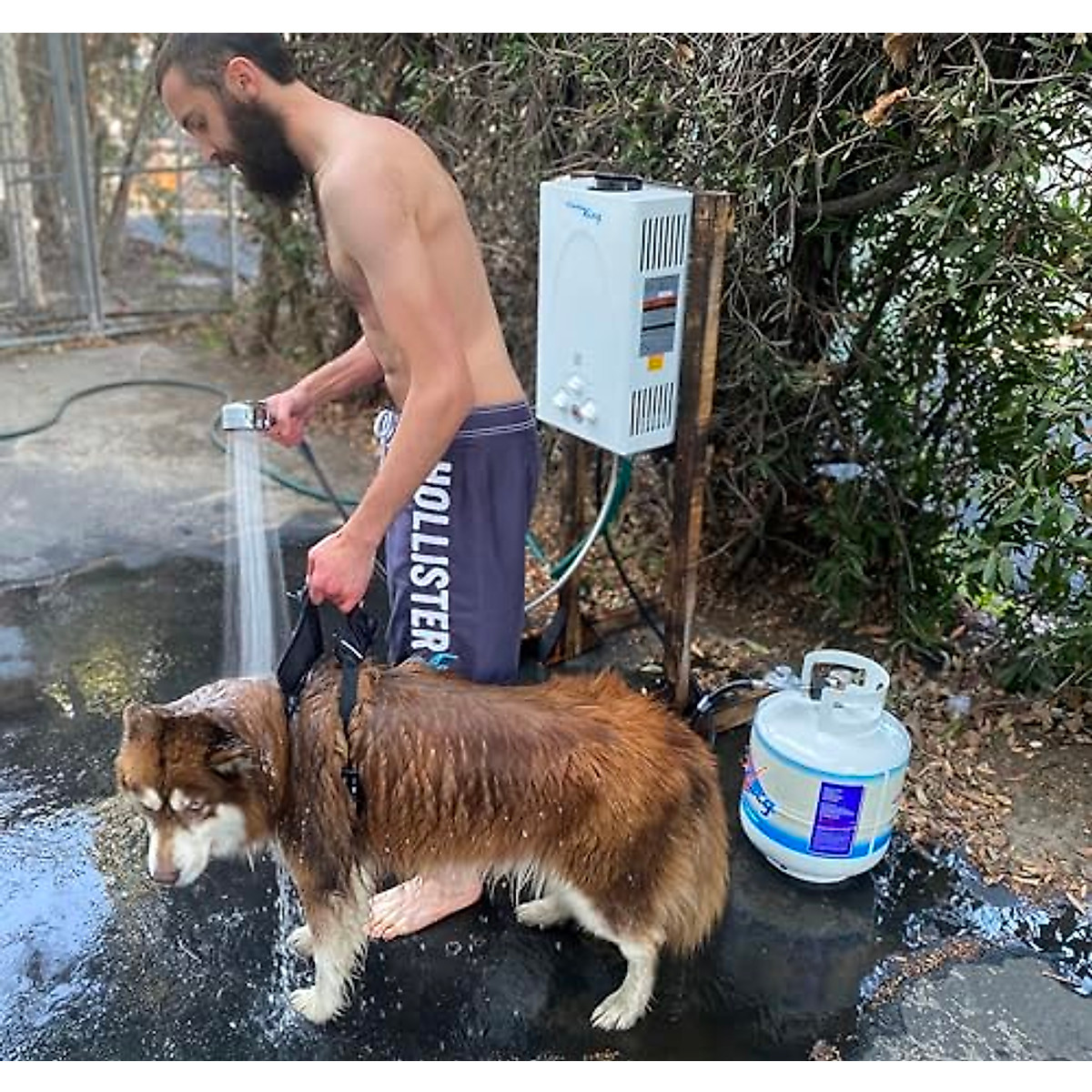 Flame King Portable Tankless Water Heater Propane Gas 10L 2.64 GPM at 68,000 BTU, Outdoor Instant Hot Water Shower for RV, Camping, Farm, Cabins