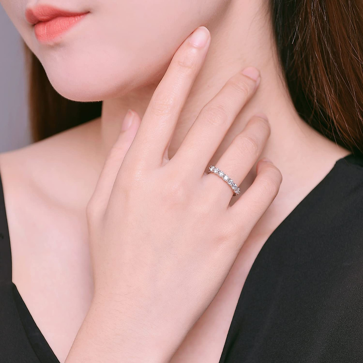 0.7ct Moissanite Engagement Wedding Ring for Women, 7 Stones 925 Sterling Silver D Color VVS Diamond Promise Ring with Certificate of Authenticity (5.5)