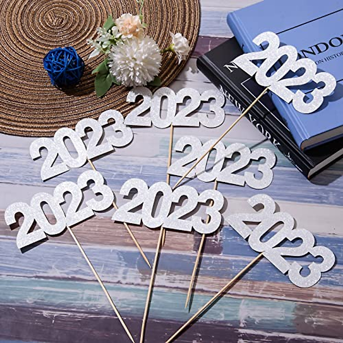 12 Pieces Glitter 2023 Centerpiece Sticks Silver Double Sided 2023 Graduation Party Sticks 2023 Floral Picks Table Centerpiece Topper for 2023 Graduation New Year Party Decoration Supplies,4.9x9.1"