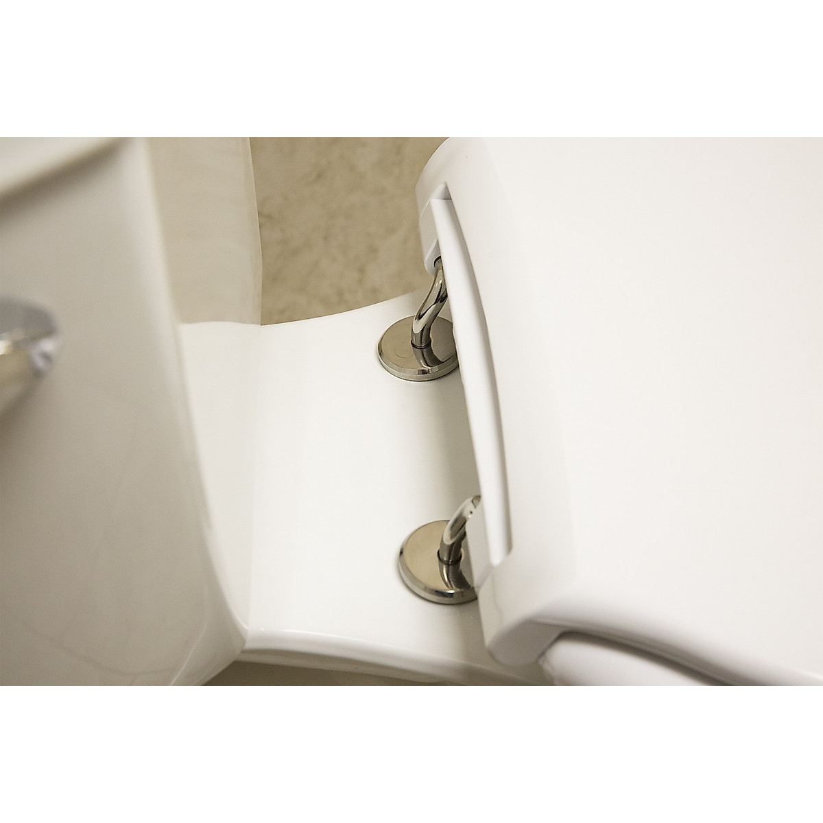 Big John Products 2445646-1W Closed Front with Cover Oversize Toilet Seat, White