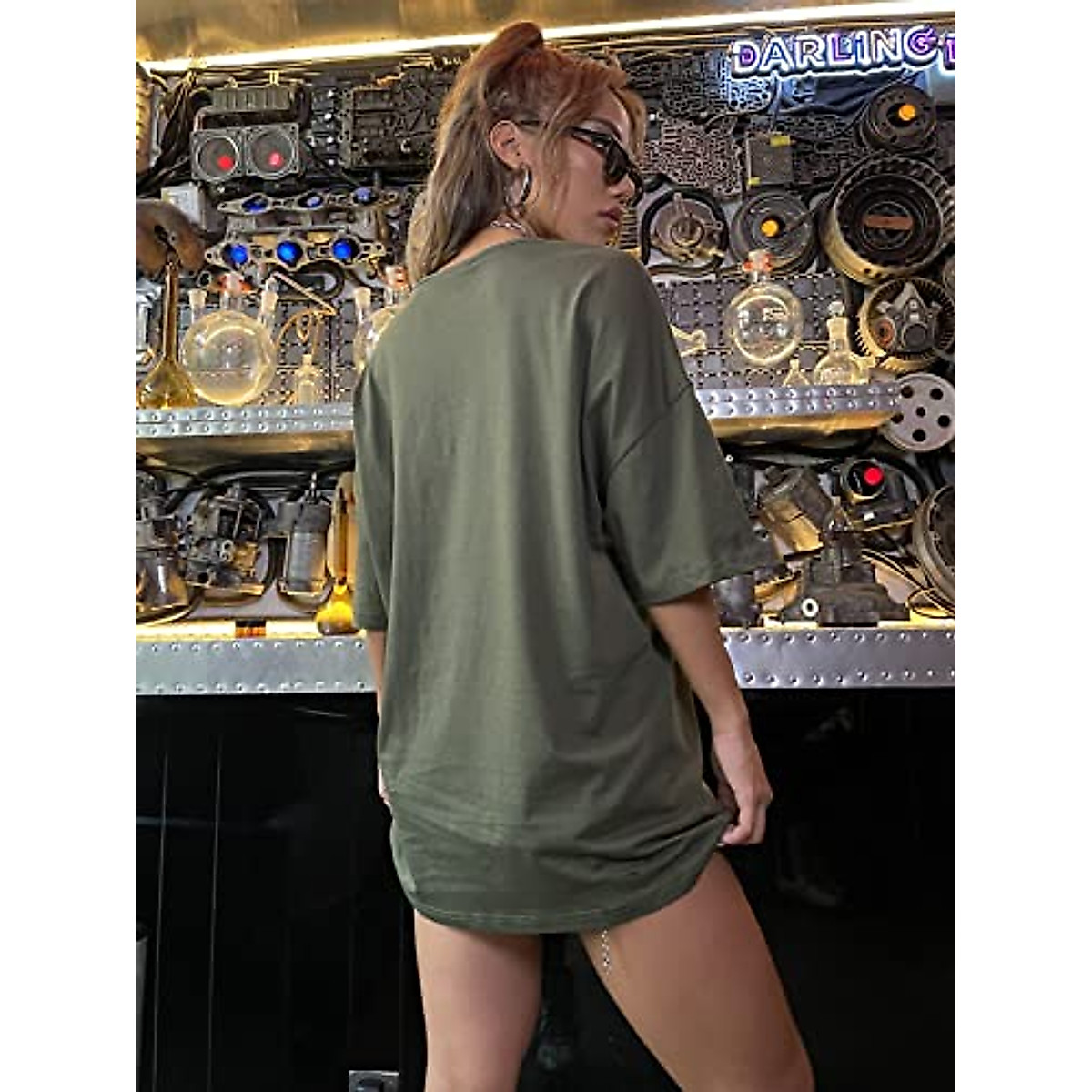 WDIRARA Women's Skull Print Half Sleeve Drop Shoulder Oversized Tee Casual T Shirts Army Green L