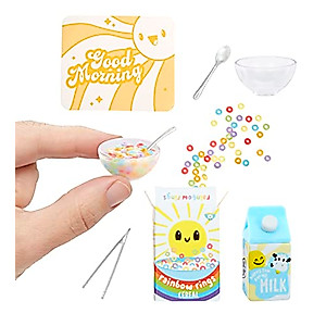 MGA Miniverse Make It Mini Food Cafe Series 1 Mini Collectibles, Blind Packaging, DIY, Resin Play, Stocking Stuffer, NOT Edible, Collectors, 8+, Multicolor (587200)