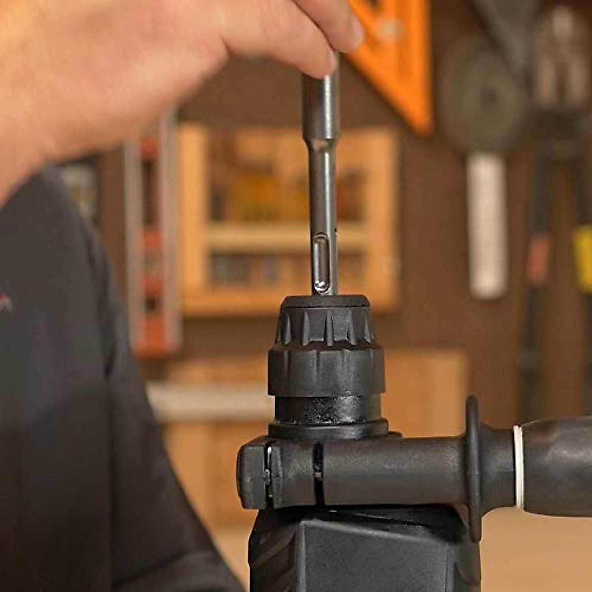 Metabo HPT Rotary Hammer | SDS Plus | 1-Inch, 7.5-Amp | For Drilling | Chipping and Hammer Drilling (DH26PF)