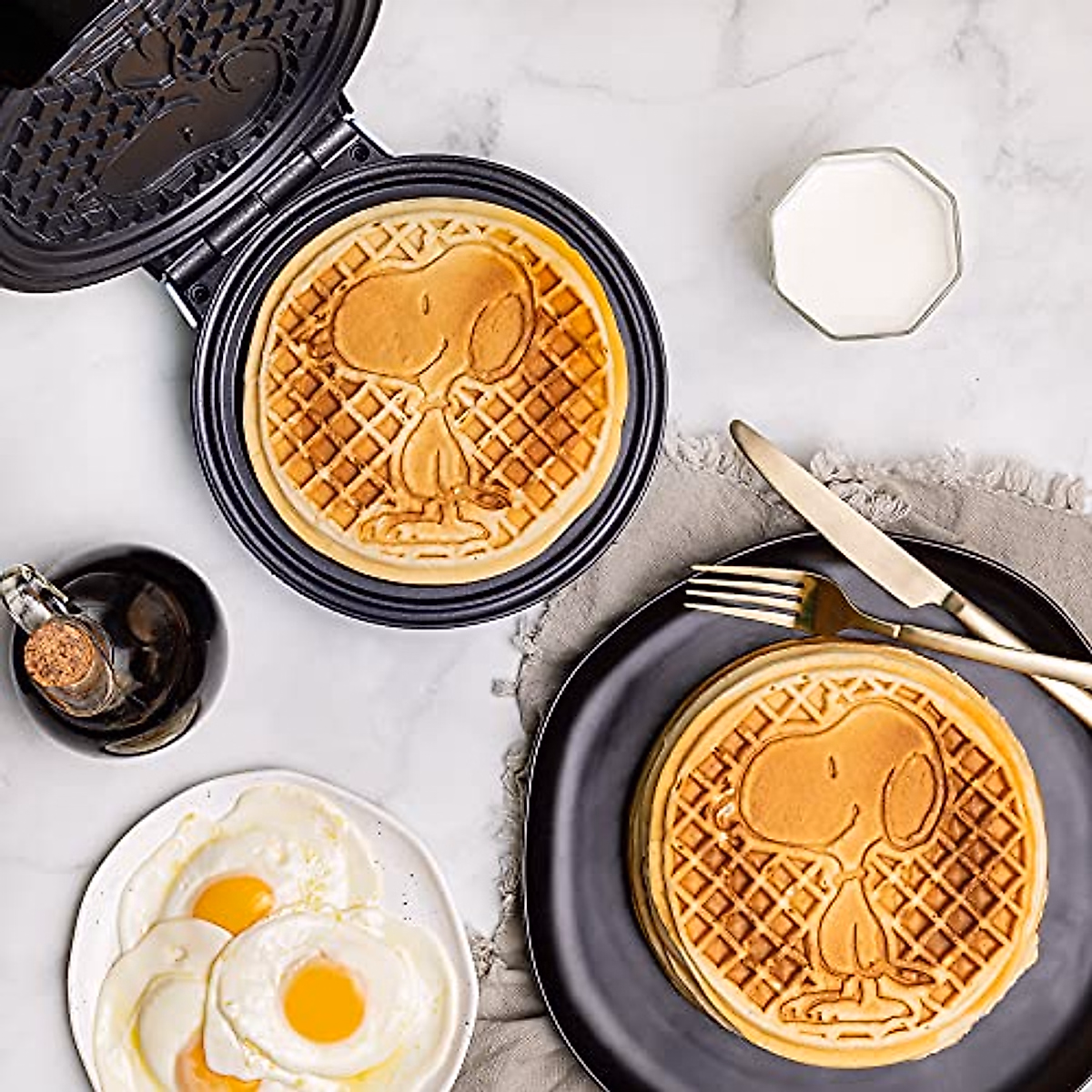Uncanny Brands Peanuts Waffle Maker - Make Snoopy Waffles -Kitchen Appliance