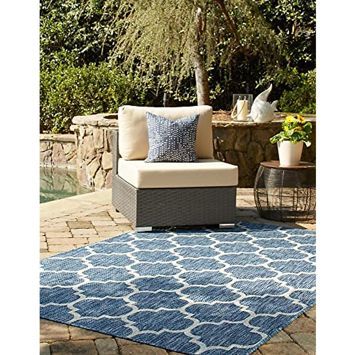 Unique Loom Trellis Collection Area Rug-Lattice Design, Moroccan Inspired for Indoor/Outdoor Décor, 4' 0" x 6' 0", Navy Blue/Gray