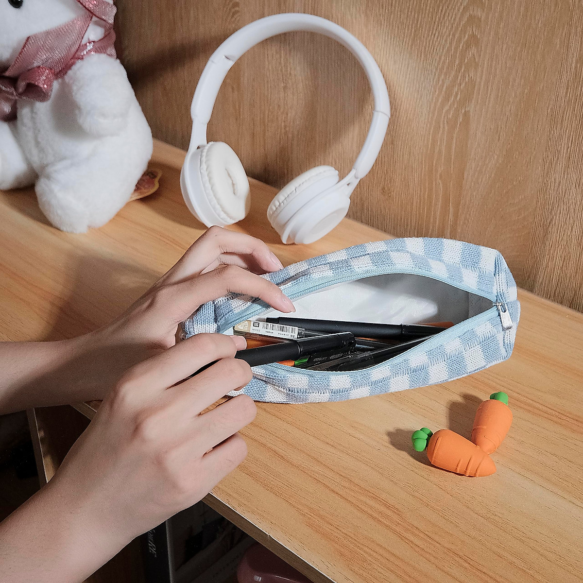 SURBEAV Pencil Case Pen Case Office College School Storage Bag Pouch Holder Box Organizer Makeup Pouch Cosmetic Bag Aesthetic Cute Pencil Case for Girls Boys Kids (Blue)