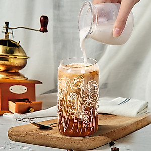 Lvoetgif Cute Glass Cups with Lids and Straws, Aesthetic Christmas Iced Coffee Cup, Flower Mugs, Floral Tumbler with Straw, Birthday Gifts for Women Friend Sister Her Coffee Lover Bridesmaid Stuff