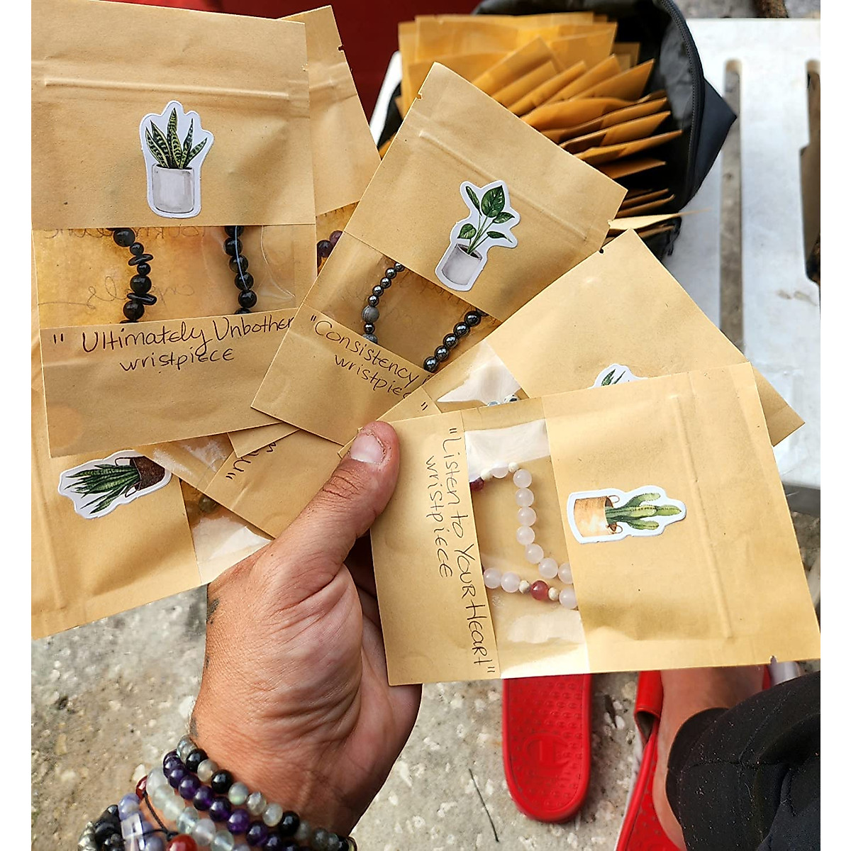 100pcs 3.5 x 5.5 inch Kraft Paper Treat Bags with Window Ziplock Stand Up Pouches for Food Storage Cookies Snacks Tea Packing