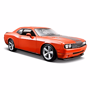 Maisto 1:24 Scale Orange 2008 Dodge Challenger SRT8 Diecast Vehicle