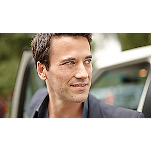 Philips Norelco Shaver 7500, Rechargeable Wet & Dry Electric Shaver with SenseIQ Technology, Quick Clean Pod, Travel Case and Pop-up Trimmer, S7783/84