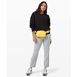 YOSHUYUKI Waist Belt Bag for Women Lulu Dupes Mini Small Crossbody Purse Sling Bag Cute Fashion Waterproof Fanny Pack Over The Shoulder Bags Fashionable Travel Running Belt Pouch Bum Bag Navy Yellow