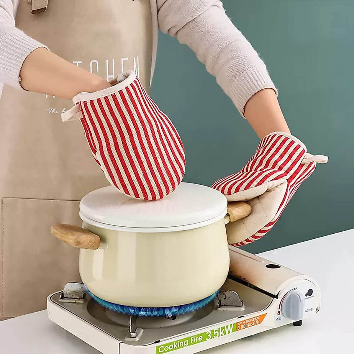 careme Mini Oven Mitts,2pk- Heat Resistant Kitchen Gloves to Protect Hands, Non-Slip Grip- Ideal Set for Handling Hot Cookware,Kitchen Microwave Gloves for Baking Cooking Grilling BBQ, Gifts for Mom