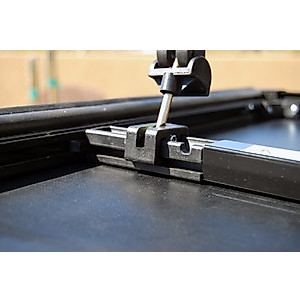 Tonno Pro Tonno Fold, Soft Folding Truck Bed Tonneau Cover | 42-307 | Fits 1997 - 2003 Ford F-150 6' 7" Bed (78.8") , Black