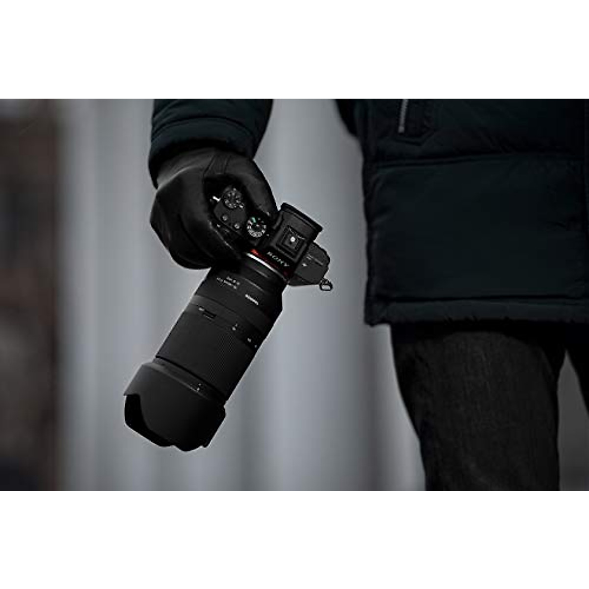 TAMRON 70-180mm F/2.8 Di III VXD A056SF Large Aperture Zoom Telephoto Lens for Sony E Full Frame Mirrorless Cameras