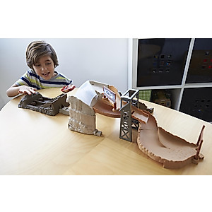 Disney Pixar Cars 3 Midnight Jump Track Set