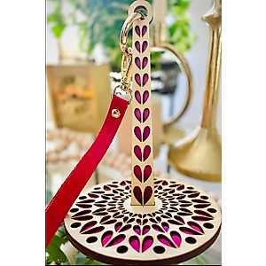 Yarn Holder, Portable Wrist Yarn Holder, Yarn Holder for Crocheting, Wrist Yarn Holder with Wrist Strap, Yarn Ball Holder, Yarn Spinner, Wood Crochet Yarn Holder, Yarn Storage for travel (loving heart)