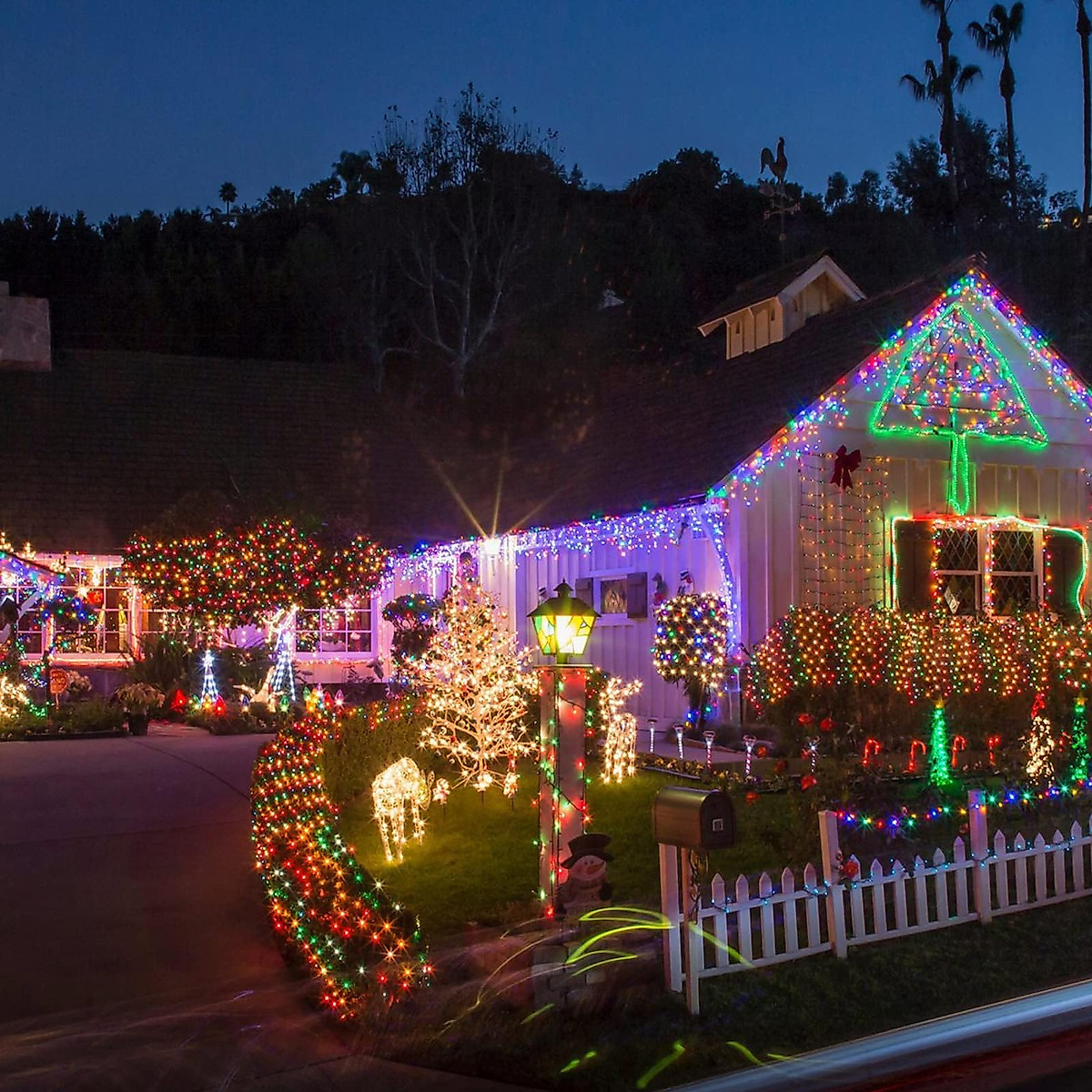 Fairy Lights Plug in with Remote and Timer, 200 LED Waterproof String Lights Indoor Outdoor Twinkle Lights Plug in, Upgraded 8 Modes Twinkle String Lights for Room Wedding Xmas Party (Multi-Colored)