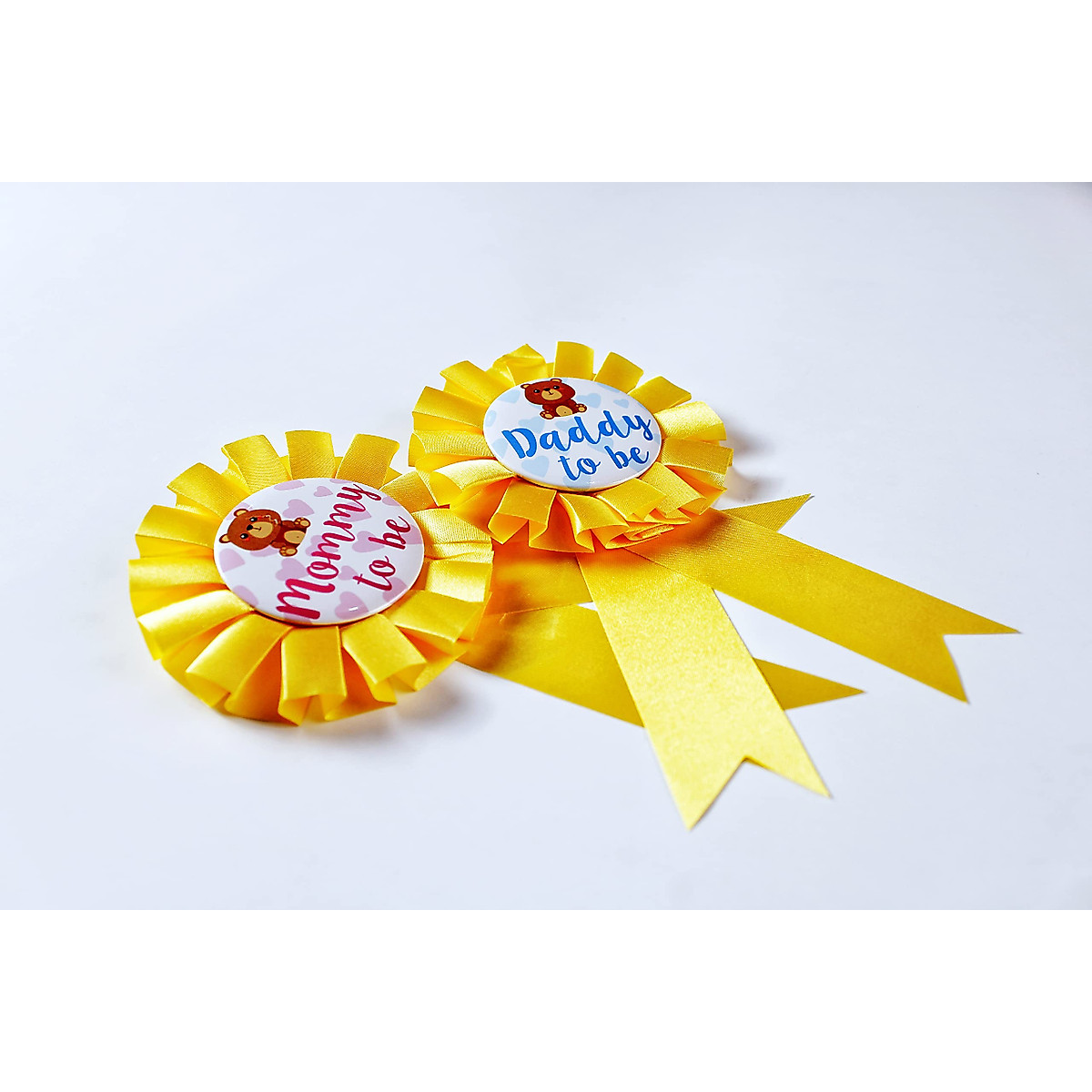 HAPPYLAND Sash for Baby showers Yellow Tinplates Badge Mommy to Be and Daddy to Be Baby Shower Tinplate Badge Pin Baby Shower Party Gender Reveals Baby Shower Decoration Baby Shower Button New Dad