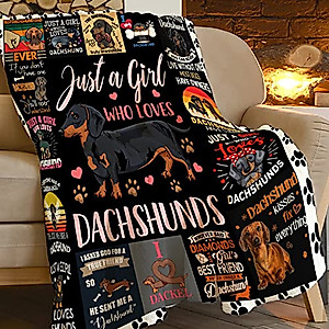 Dachshund Throw Blanket Dachshund Dog Pattern Blanket Super Soft Cozy Blanket Gifts for Women Men Dachshund Dog Lovers Warm Plush Fleece Blanket Home Decor for Couch Bed Chair Living Room 50"X40"