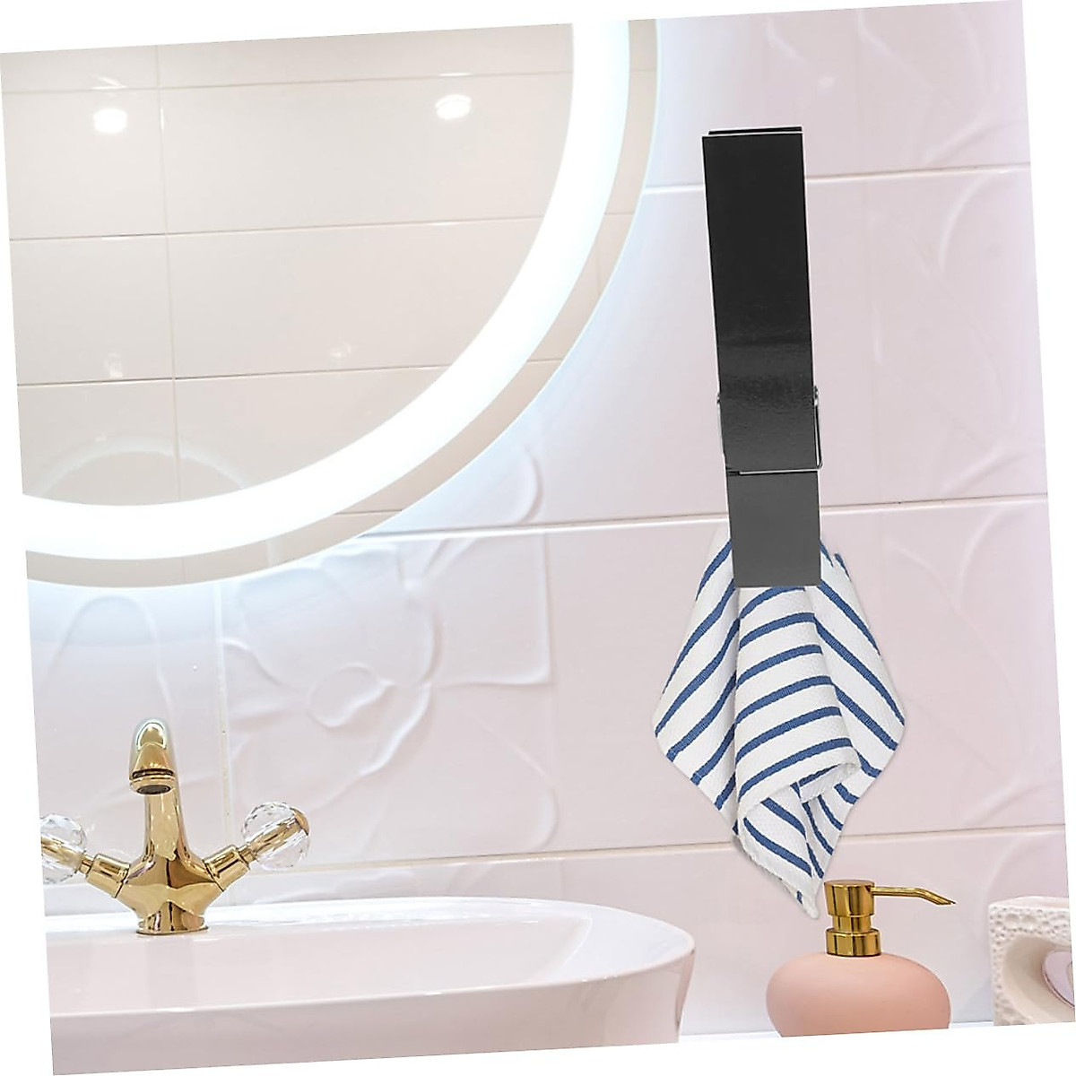 OFFSCH Jumbo Wooden Clothespin Towel Holder Giant Non Slip Clothes Clip for Strong Grip for Bathrooms Laundry Rooms and Outdoor Use Jumbo Clothespin for Towel and Clothing Organization