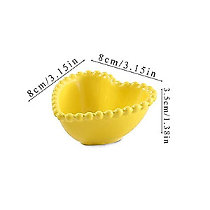 WAOCEO Appetizer Bowls Ceramic Heart Shape Sauce Dish Sushi Kitchen Dipping Bowl Appetizer Plates Porcelain Serving Dish Seasoning Dishes Set of 4 (3.15inch) Salad Bowls