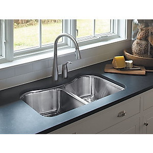 KOHLER K-647-VS Simplice Pull-Down Kitchen Faucet with Side Handle Control, Kitchen Sink Faucet with Pull-Down Sprayer, Vibrant Stainless