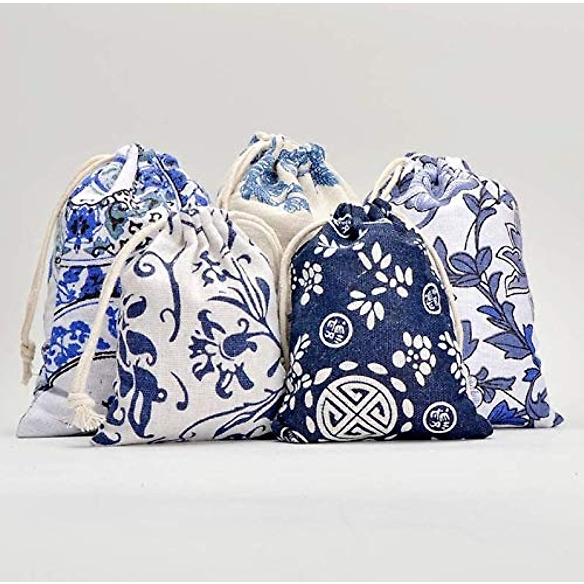 Burlaps Bags with Drawstrings- Jewelry Pounches Sacks Fabric Linen Packing Storage Gift Bag for Wedding Party Shower Christmas Birthday Thanksgiving Halloween DIY Craft, 27 Pcs (5 x 7 inch)