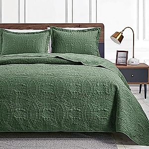 Love's cabin California King Size Quilt Set Olive Green Bedspreads - Soft Summer Quilt Lightweight Microfiber Bedspread- Modern Coin Pattern Coverlet for All Season - 3 Piece (1 Quilt, 2 Pillow Shams)