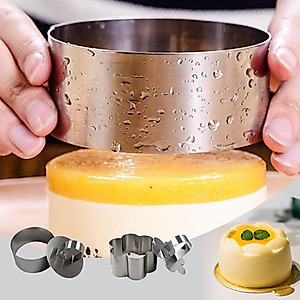 ZGQHZR 4Pcs Dessert Mousse Mold Cake Ring Mold Set Baking Rings Cooking Rings Set,50Pcs Round Golden Dessert Board Base Circle Cardboard Base for Biscuit,Mousse Cake,Chocolate,Fruit,Dessert