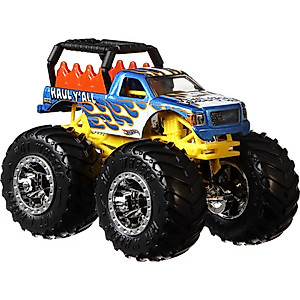 Hot Wheels Monster Trucks 4-Pack, 1:64 Scale Set of 4 Toy Vehicles with Giant Wheels for Kids & Collectors (Styles May Vary)