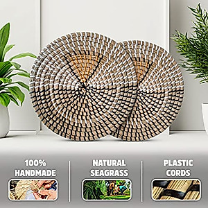 Aureika Decorative Hanging Wall Baskets from Seagrass - Round Wicker Basket Wall Decor - Wicker Wall Art - Wall Basket Decor Boho Flat - Decorative Baskets for Wall with Unique Design (Cyrence)