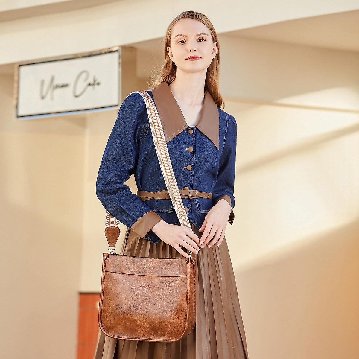 HKCLUF Crossbody Bags for Women Trendy Vegan Leather Hobo Handbags With 2PCS Adjustable Guitar Strap Shoulder Bucket Purse For Women(Brown)