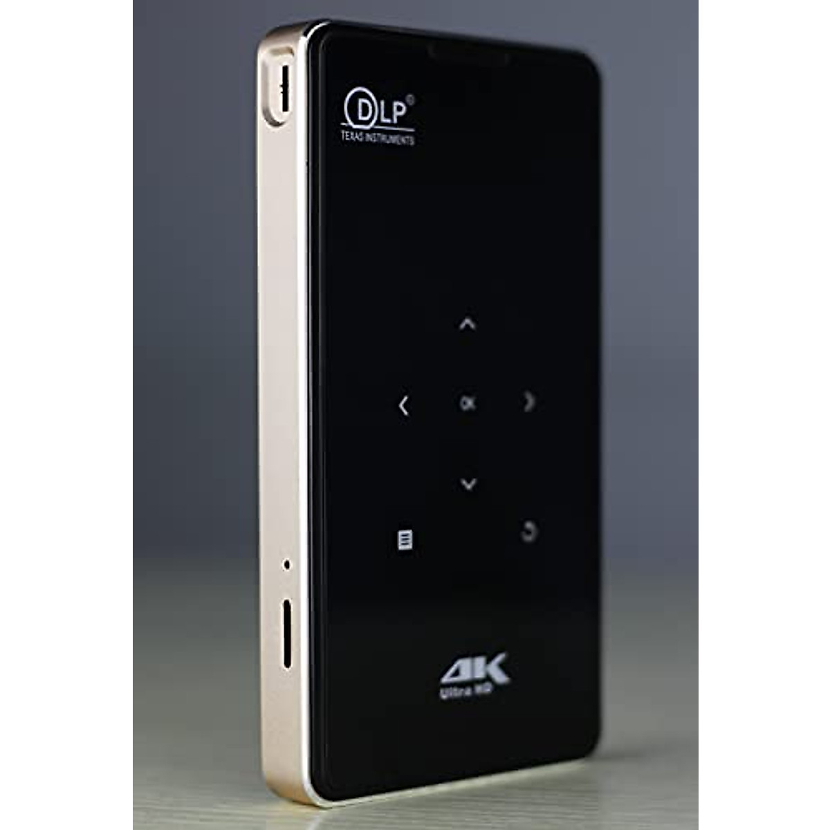 Mini Portable DLP Android Projector Support 4K Decoding WiFi Bluetooth Miracast Airplay Mobile Phone Outdoor Movie